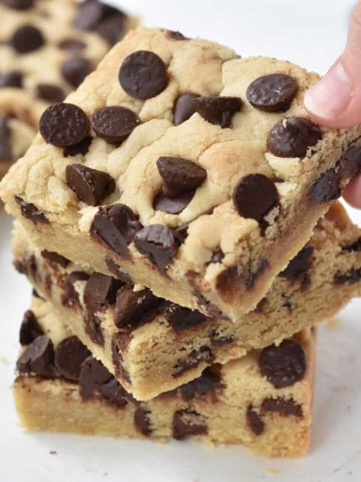 Bars & Slices Archives - Baking Envy