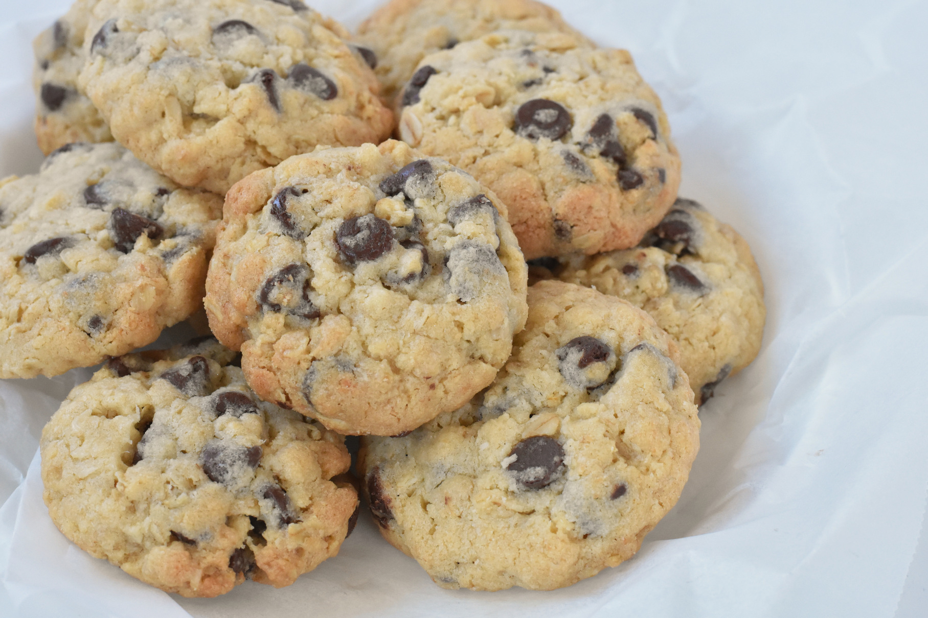 Chewy Chocolate Chip Oat Cookies - Baking Envy